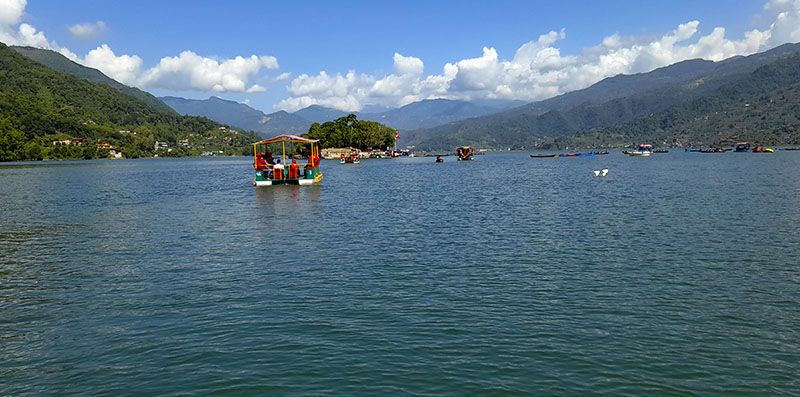 Kathmandu Pokhara Chitwan Tour | 8-Day Nepal Cultural & Wildlife Adventure